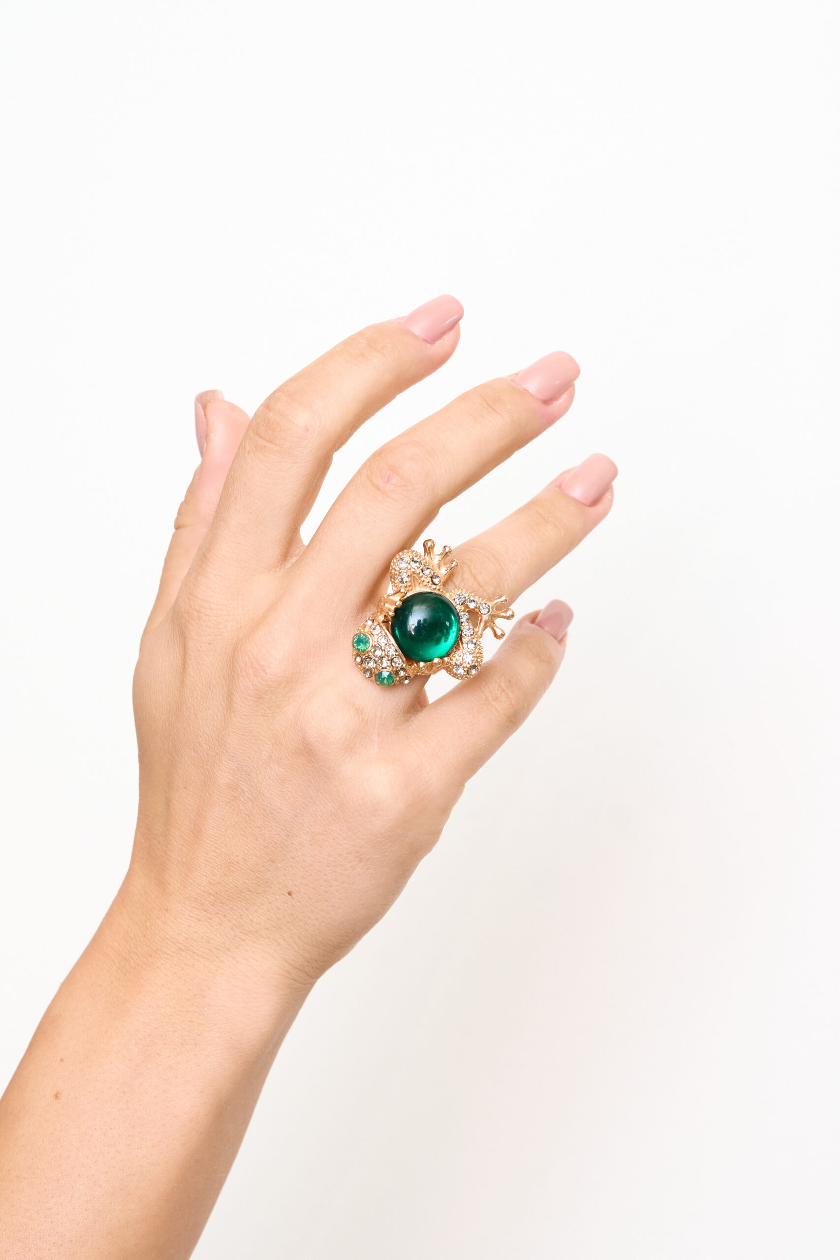 Elegant green frog ring: original design – Riflessi di un tempo